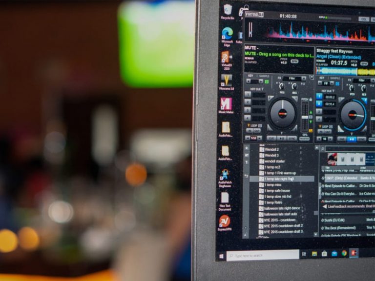 Playtrix Sports Bar and Cafe | Best Sports Bar in Colombo